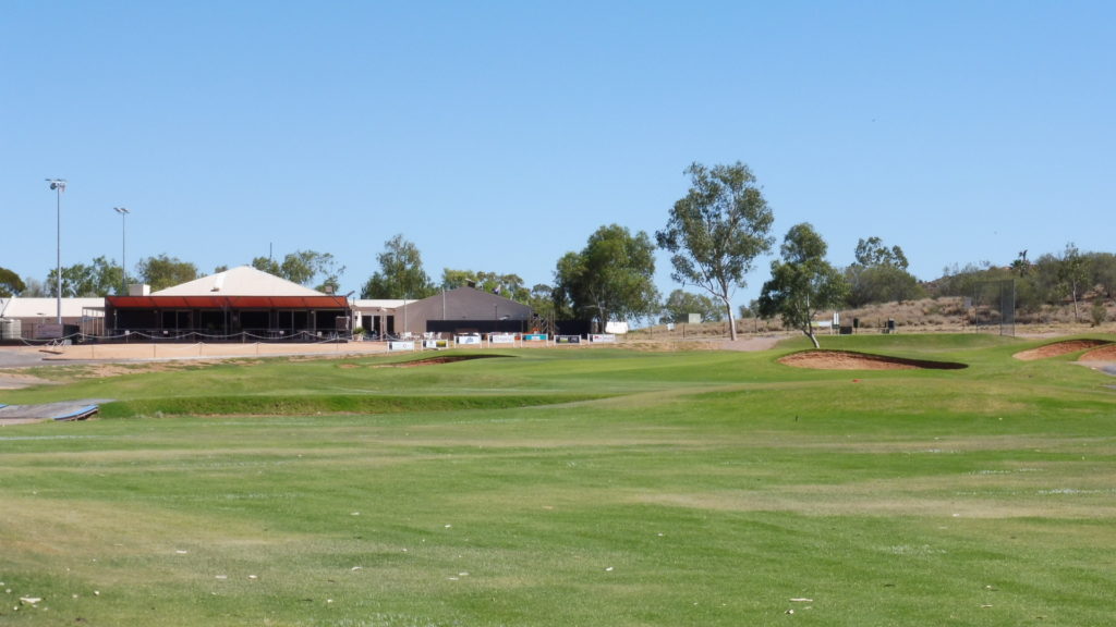 Alice Springs Golf Club 18th Fairway - Aussie Golf Quest