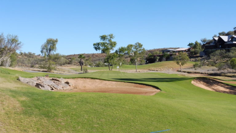 Alice Springs Golf Club 7th Green - Aussie Golf Quest