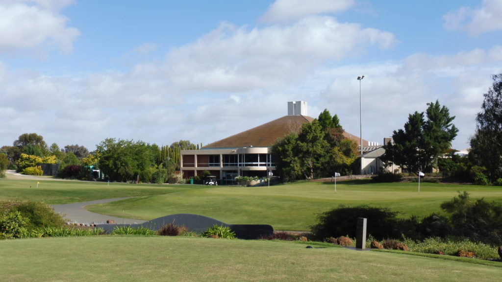 Murray Downs Golf Country Club - Aussie Golf Quest